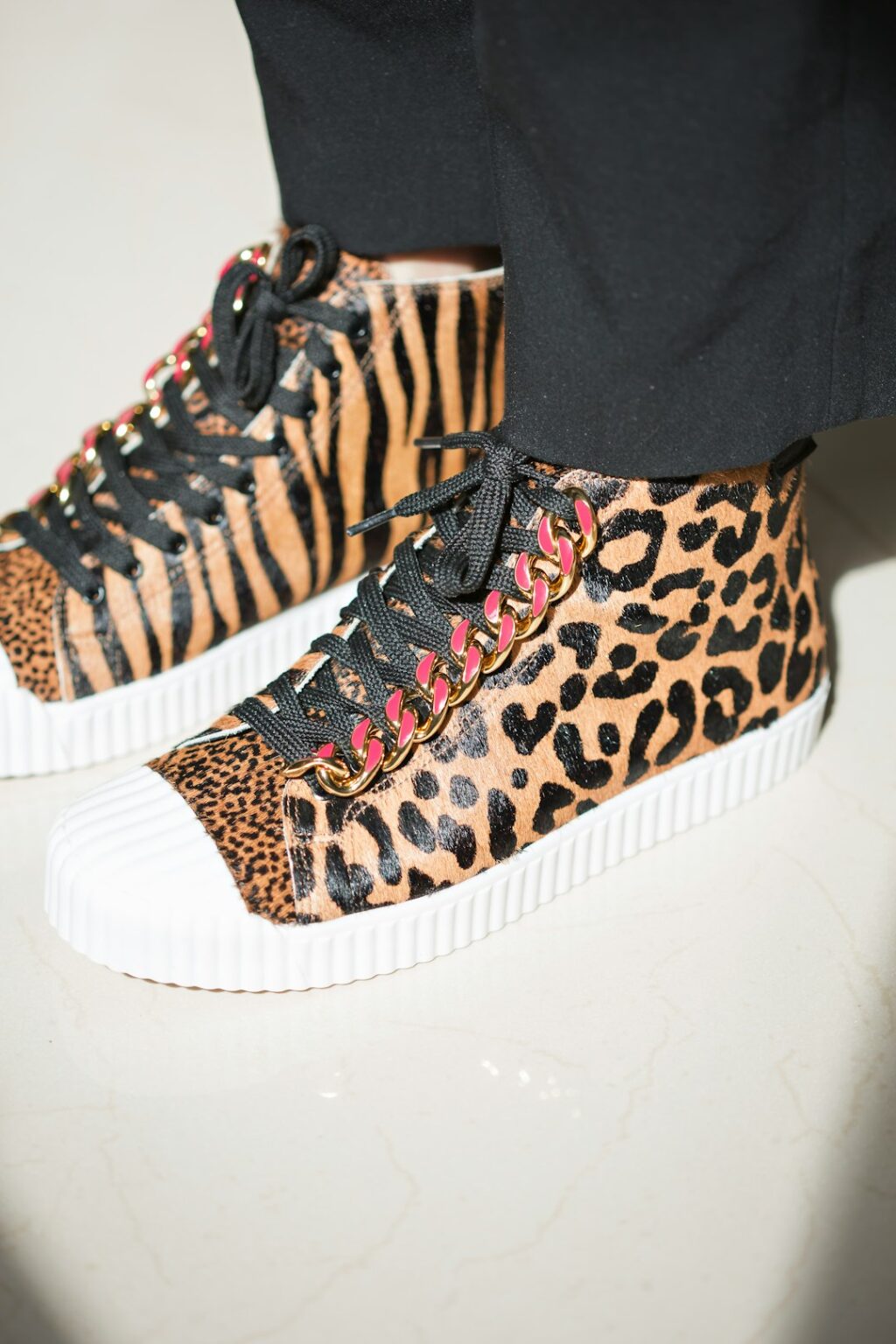 Discover the Top 10 Best-Selling Shoes of All Time! 👟 [2024] - Shoe Brands